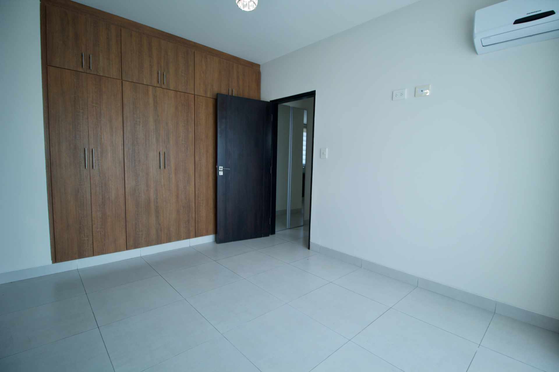 En venta Departamento de lujo en Edificio Altos del Sur | UltraCasas ...