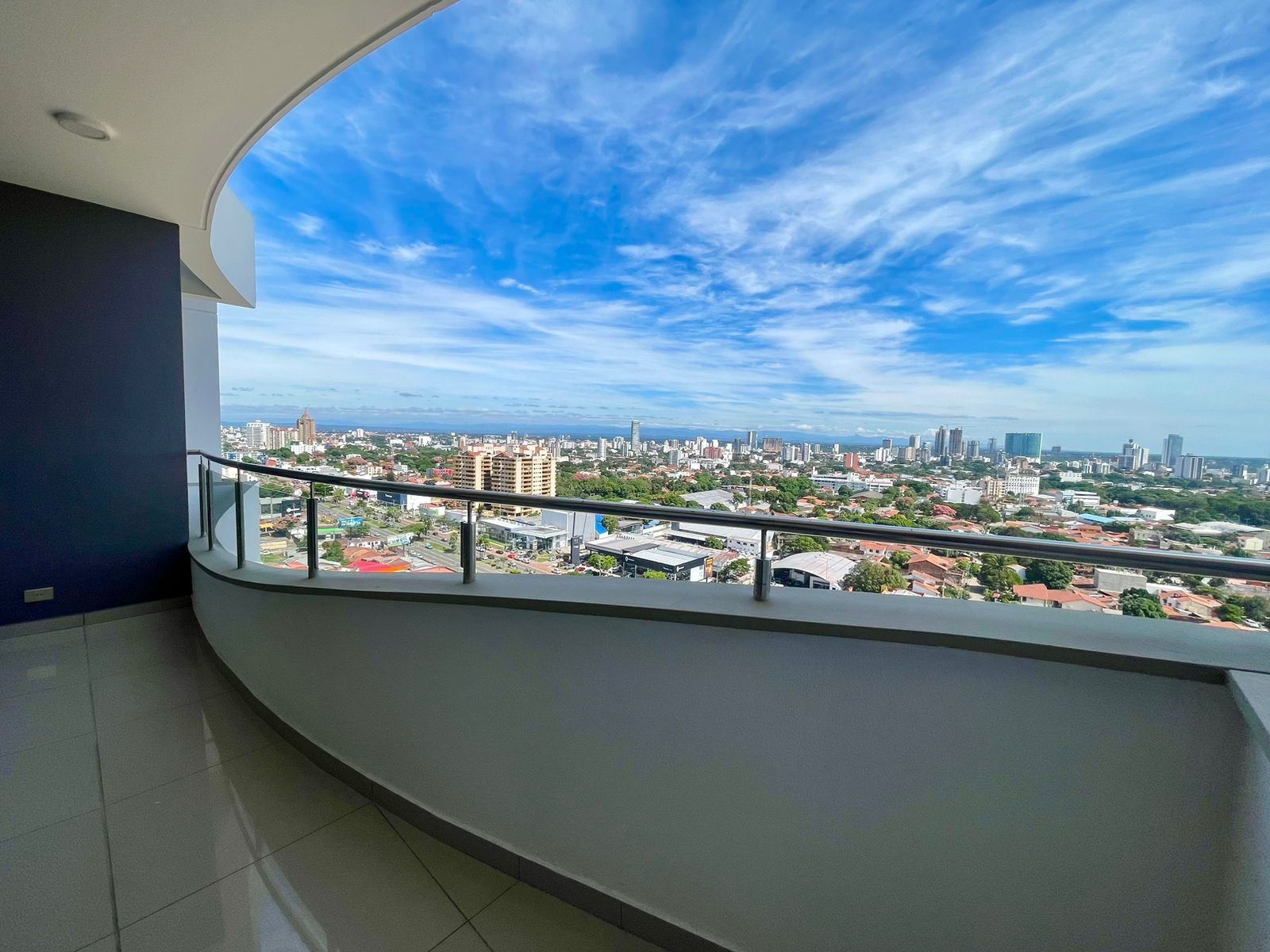 DPTO DE 3 DORMITORIOS EN VENTA MACORORO 14 | UltraCasas.com $us 130,800 ...