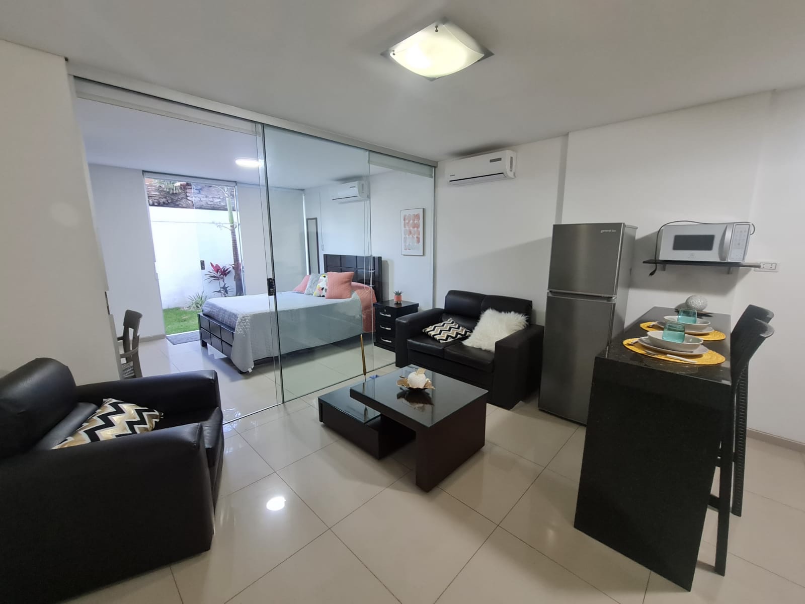 Equipetrol Edificio Baruc 1 | UltraCasas.com $us 400 [UC-955119]